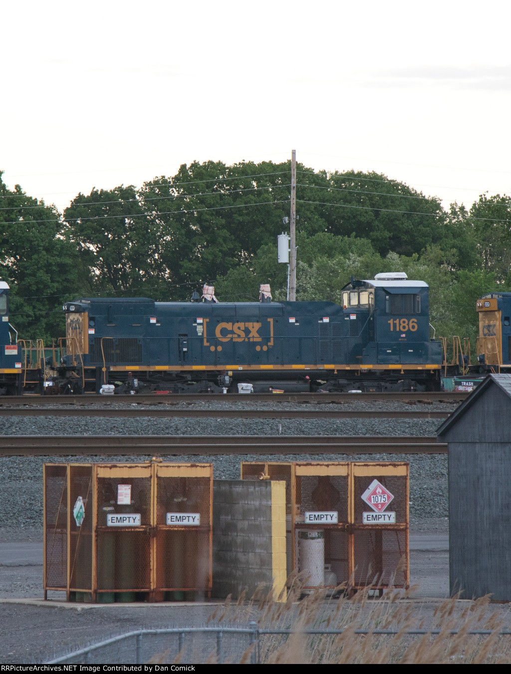 CSX 1186